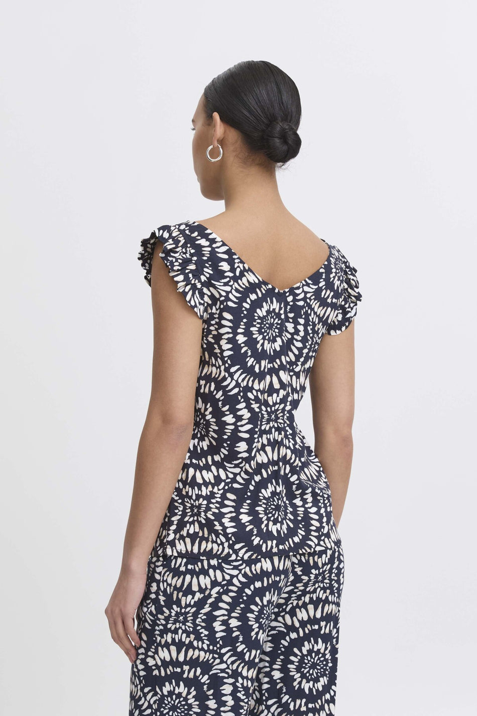 Ichi – Caramel Clothing