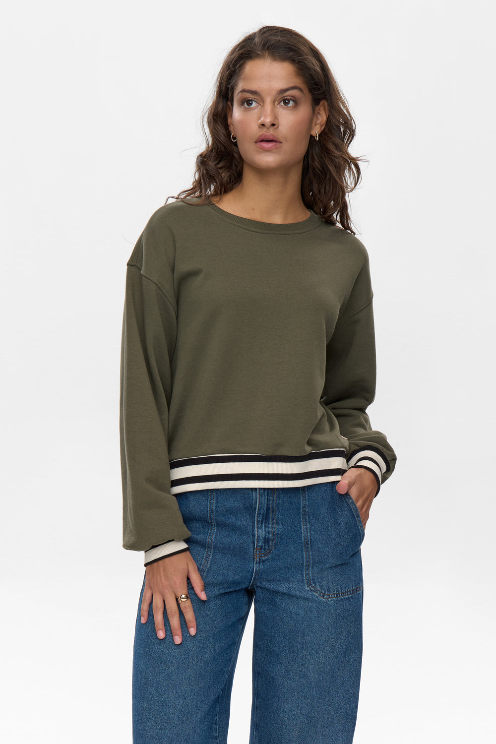 Numph Tada Sweatshirt – Caramel Clothing