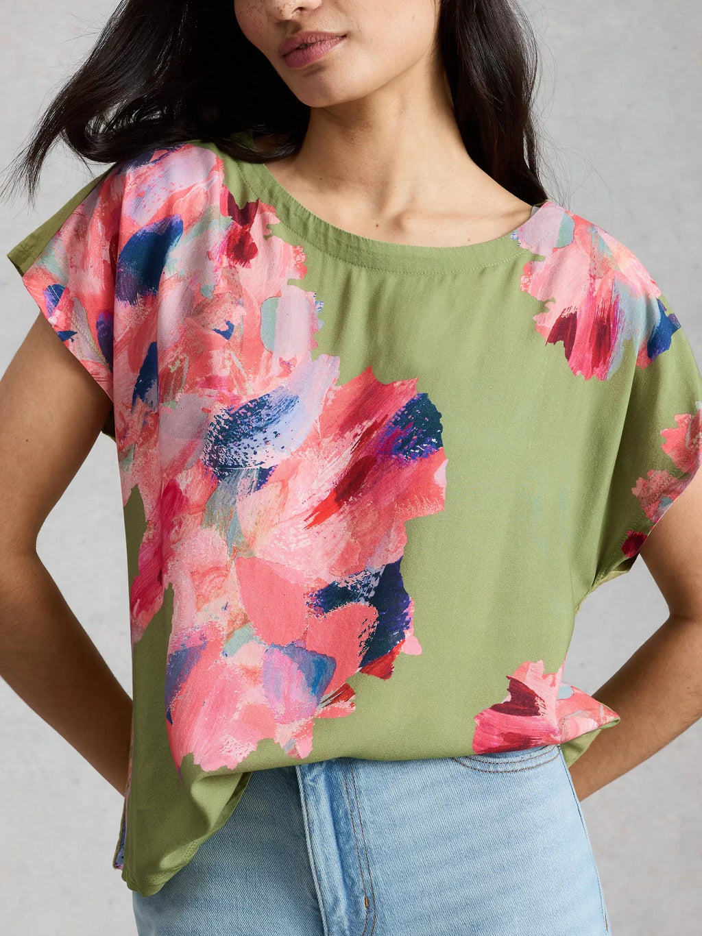 Main: 100% Organic Cotton / Embroidery: 100% Polyester – Caramel Clothing